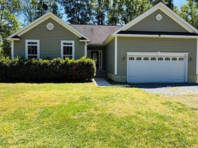 188 Nicholson Dr, Colonial Beach, VA 22443