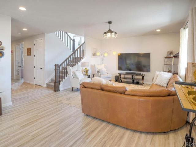 188 S Waterloo St, Aurora, CO 80018 | MLS #2409