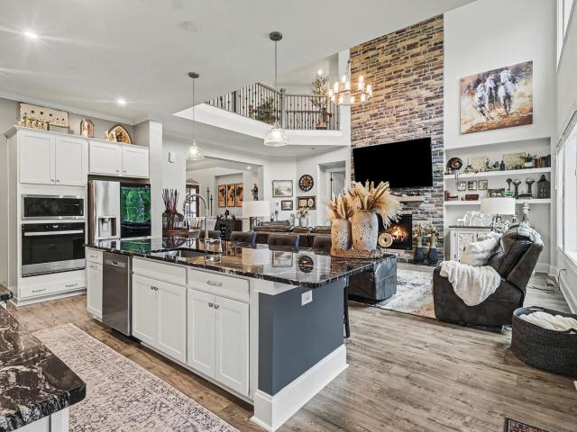 188 Streamside Drive