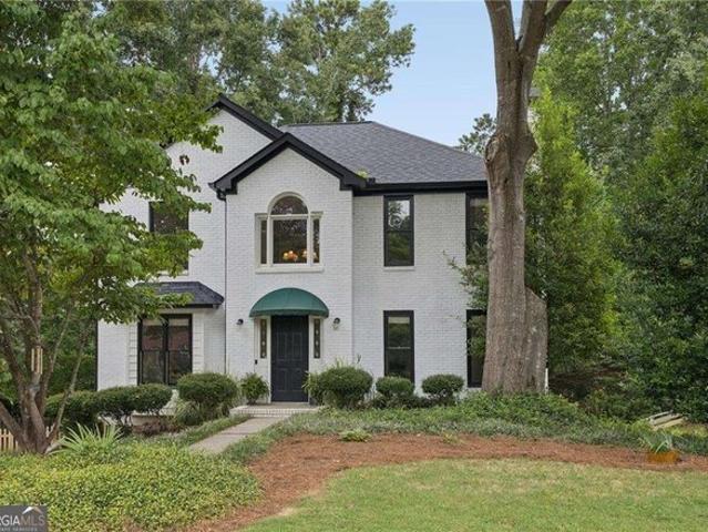188 Pine Branch Dr, Stockbridge, GA 30281