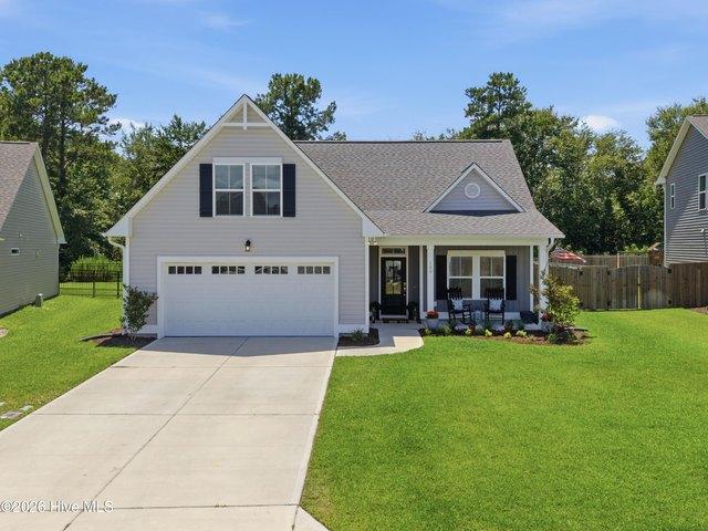 188 W Weatherbee Way, Hampstead, NC 28443
