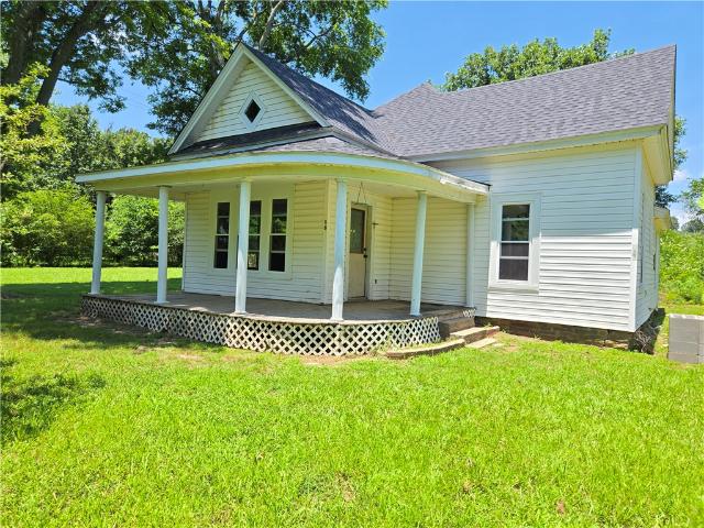 188 W Commercial Street