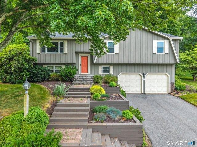 188 Woodfield Xing, Rocky Hill, CT 06067