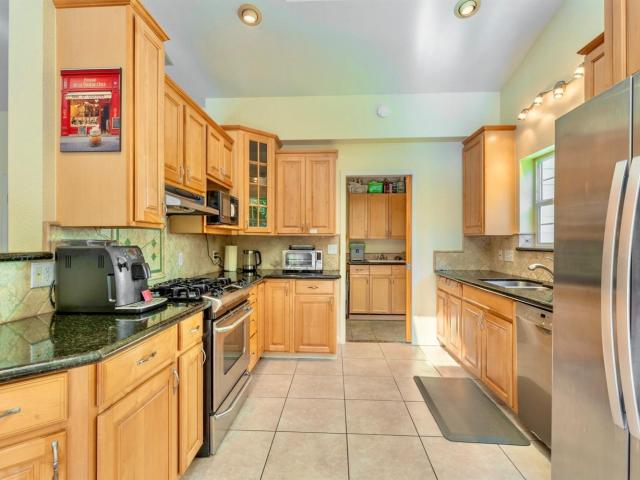 18940 Timber Pointe Dr, Fort Bragg, CA 95437 | MLS #326013