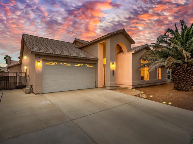 1894 Emerald Lake Dr, Fort Mohave, AZ 86426 | MLS #038648