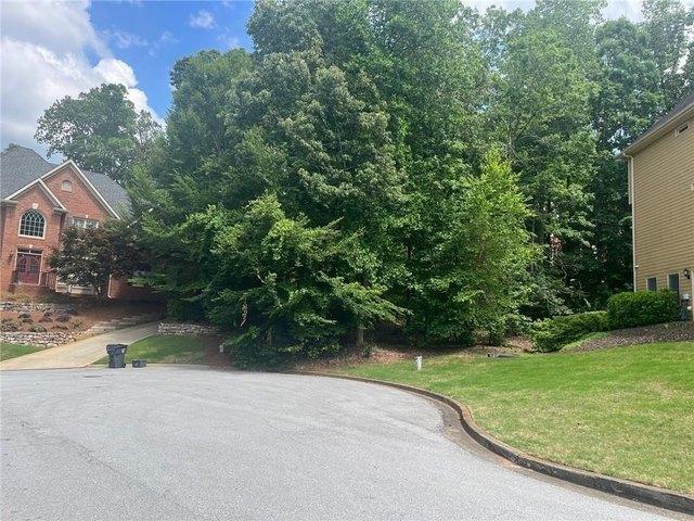 1894 Point River Dr, Duluth, GA 30097
