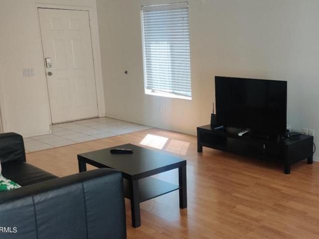 1894 W Canyon Way, Chandler, AZ 85248