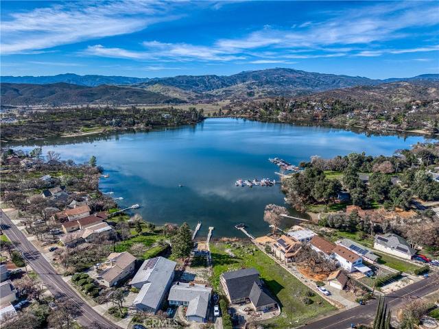 18954 Deer Hill Rd, Hidden Valley Lake, CA 95467 | MLS #LC26030 | Compass