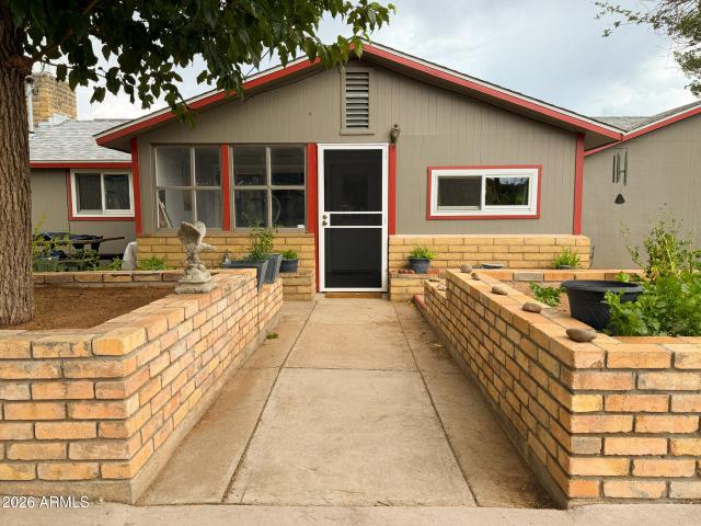 1895 S Sugarloaf Road