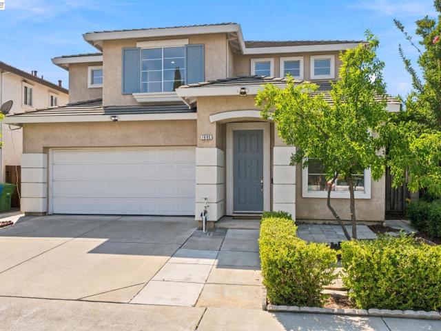 1895 Travertine Way