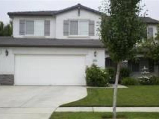 $1895 / 3br LUXURY LIVING IN SHANNON RANCH SUBDIVISION! VISALIA