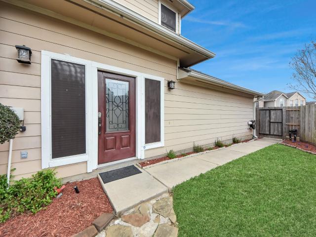 18963 Candlelight Crescent Road