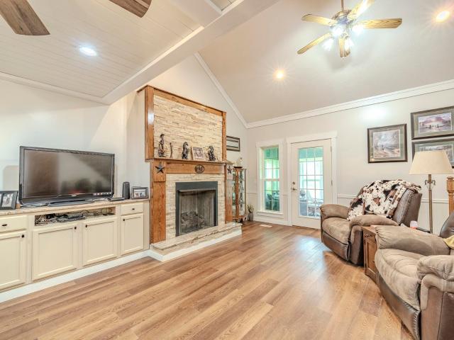 1896 purdy beauty hill rd