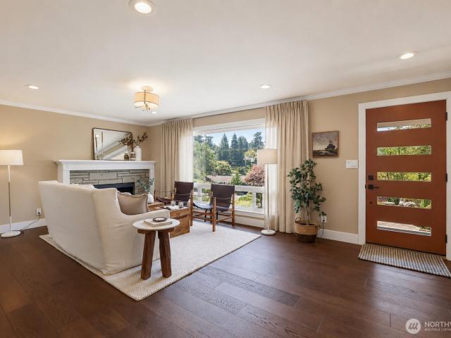 18974 Marine View Drive SW