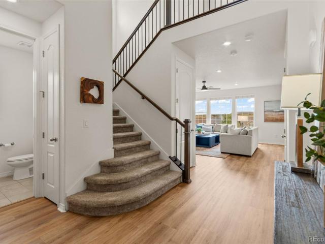 18976 W 84th Place