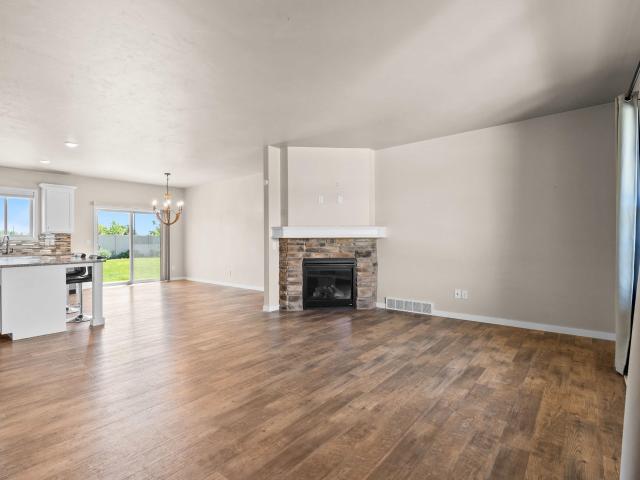1897 meadowland court