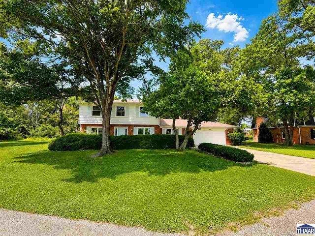 1897 E Crystal Creek Dr, Terre Haute, IN 47802