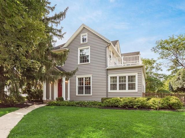 1897 Stanford Rd, Upper Arlington, OH 43212