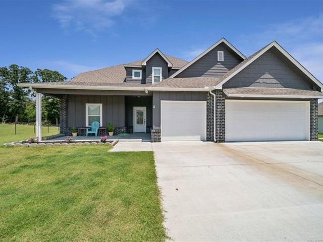 18983 E Round Mountain Rd, Catoosa, OK 74015