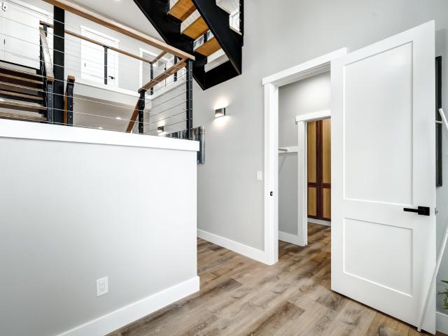 18989 NE Marine Dr, Unit 36, Portland, OR 97230 | MLS #607152 | Compass