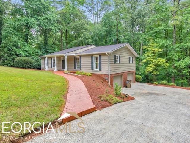 1898 Beaver Dam Ln NE, Marietta, GA 30062