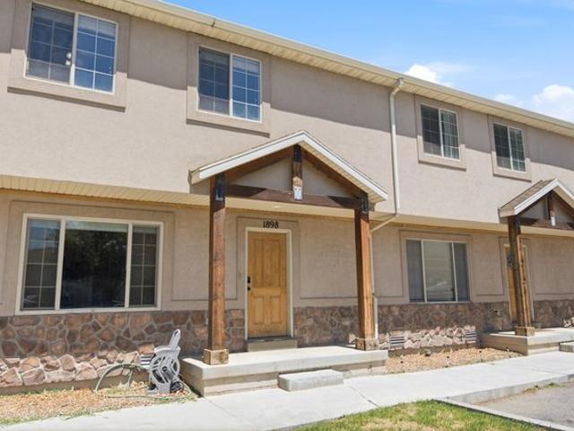 1898 Garden Dr Unit 3, Pleasant Grove, UT 84062