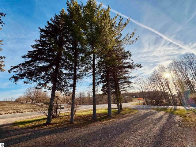 18994 W Two Mile Road