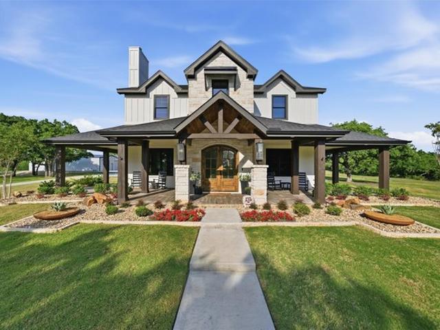 1899 Old Agnes Rd, Weatherford, TX 76088
