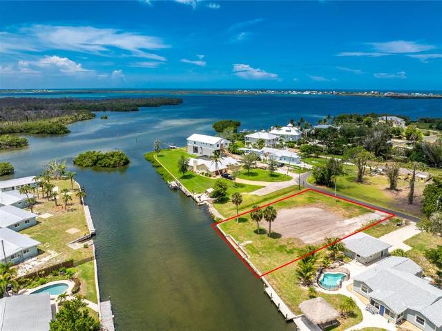 1899 Riverside Dr, Englewood, FL 34223 | MLS #D6146