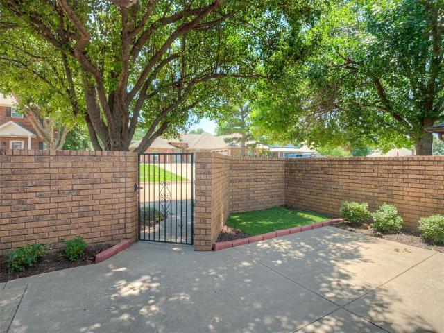 1899 Saddleback Boulevard # 29