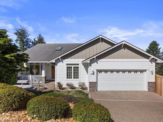 1899 SE Oar Dr, Lincoln City, OR 97367
