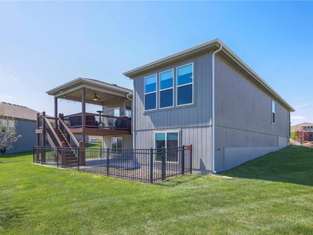 18903 Mahaffie, Spring Hill, KS 66083 | MLS #2609