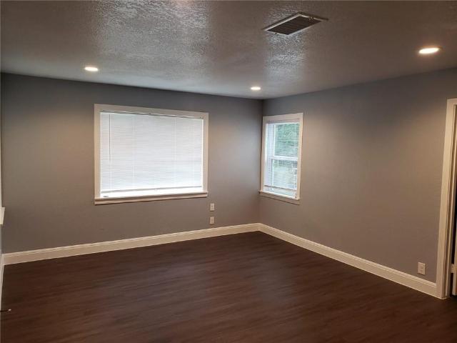 18901 Hog Eye Rd