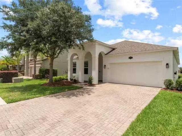 18901 MUHLY GRASS LN, LUTZ, FL 33558 Single Family Residence F.