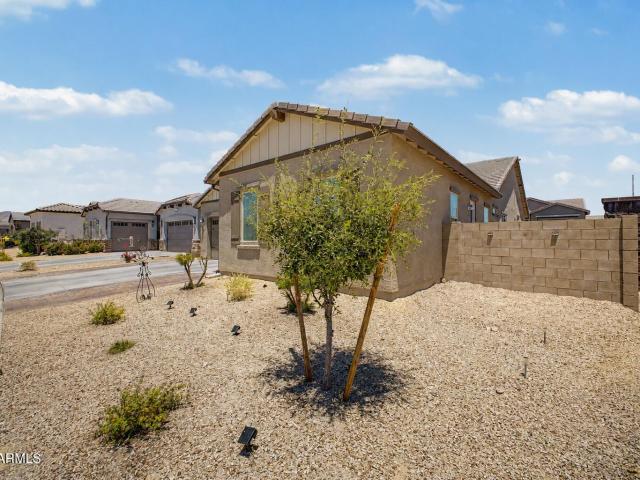 18904 w laurel lane
