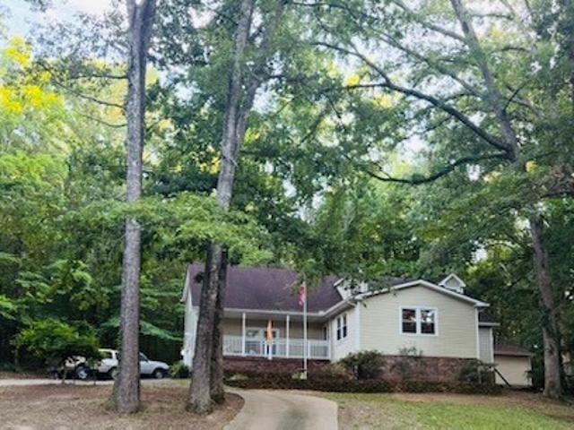 1890 Garwood Dr