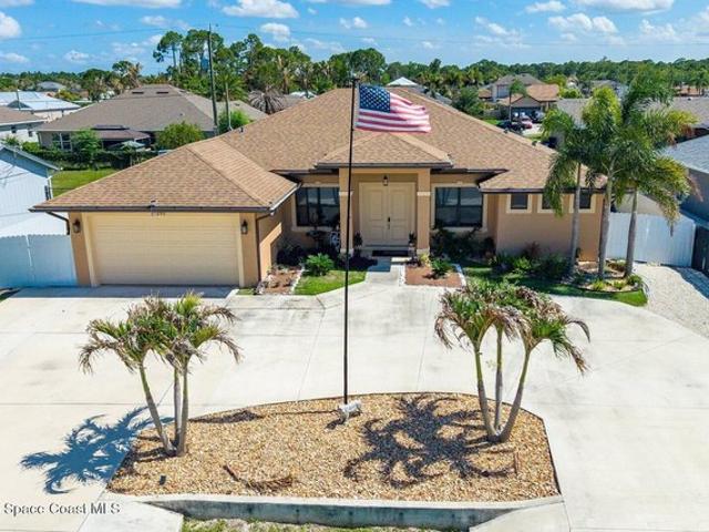 1890 SW Penrose Ave, Port Saint Lucie, FL 34953