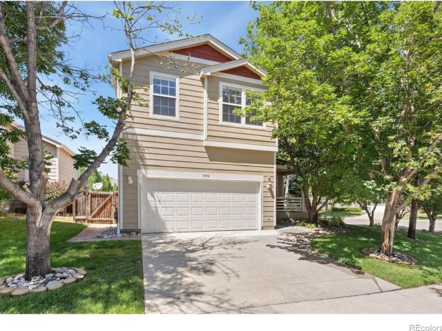 1890 Twin Lakes Circle