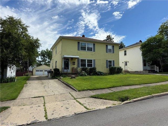 1890 1900 Silver Lake Ave, Cuyahoga Falls, OH 44223
