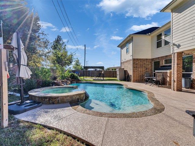 18915 Juniper Bend Ct, Cypress, TX 77429
