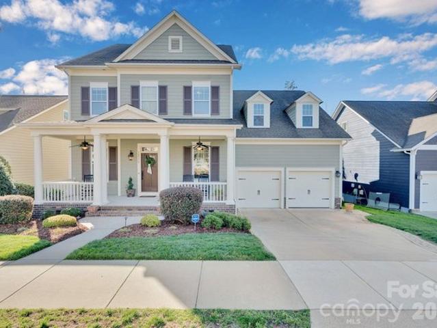 18916 Cypress Garden Dr, Davidson, NC 28036