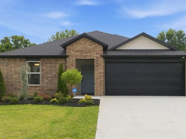 1891 Thelma St, Springdale, AR 72762
