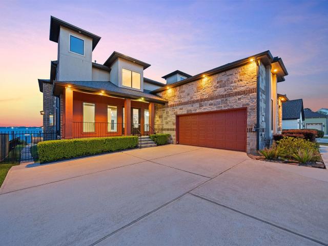 18922 Vantage View Ln, Houston, TX 77346 | MLS #11976 | Compass