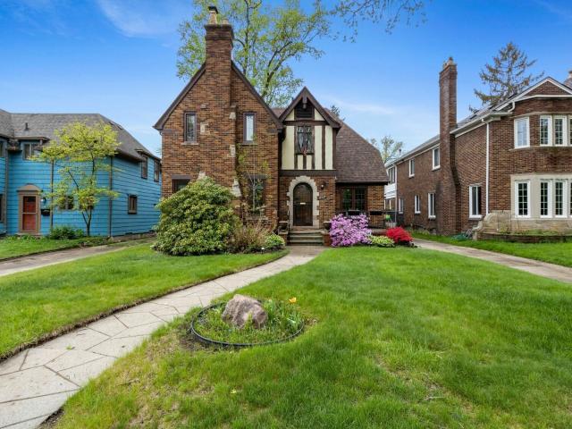 18925 Birchcrest Drive, Detroit, US, MI