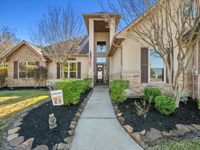 18925 Harbor Side Blvd, Montgomery, TX 77356 | MLS #24012