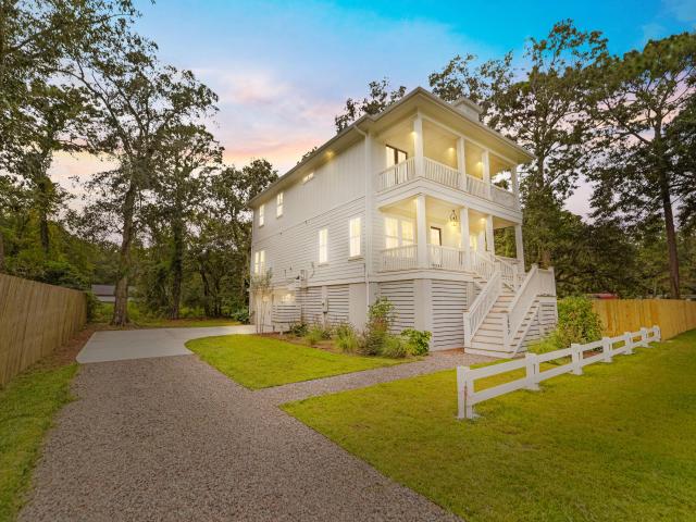 1892 Grover Rd, Johns Island, SC 29455 | MLS #26014 | Compass