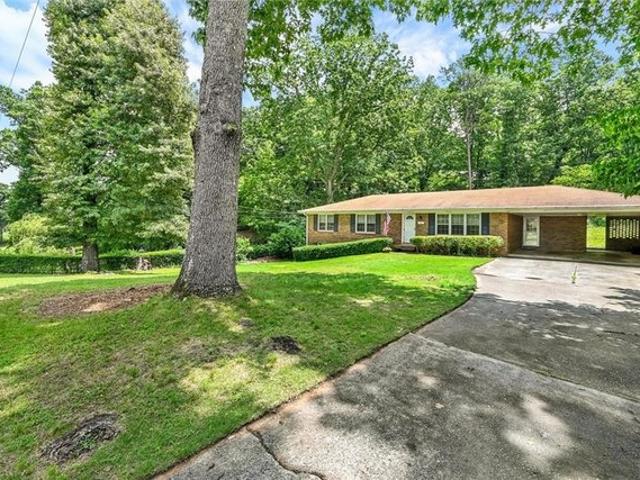 1892 Starlight Dr, Marietta, GA 30062