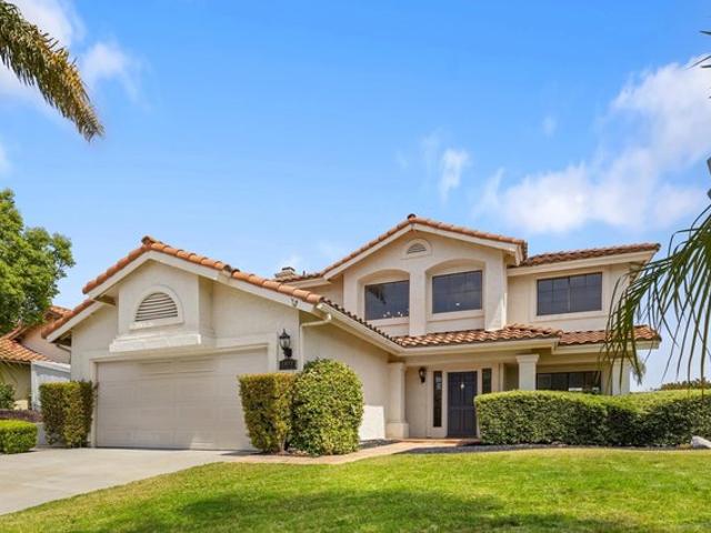 1892 White Birch Dr, Vista, CA 92081