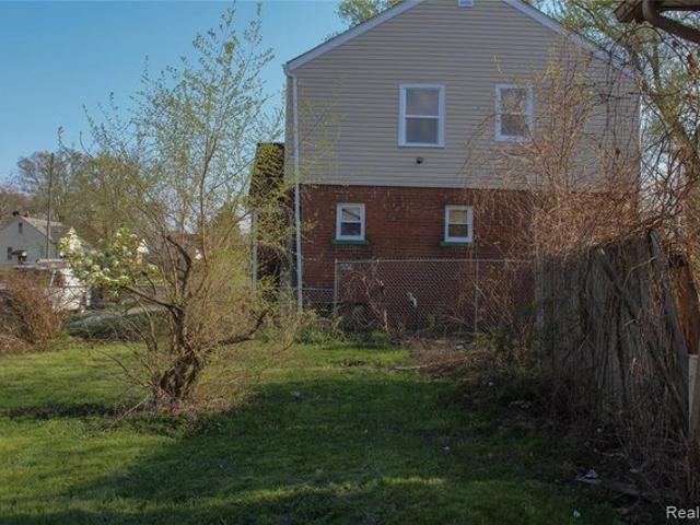 18933 Anglin St, Detroit, MI 48234