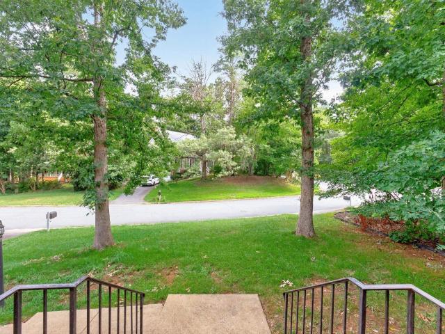 1893 amberfield dr